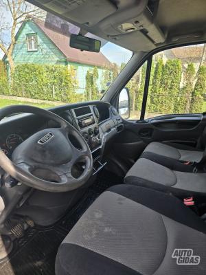 White Iveco Daily 2014 in Raseiniai, with an engine capacity of 2.30 L and mileage of 232 thousand km for 6850 €, photo 12 on AUTOMOTO.COM.LV