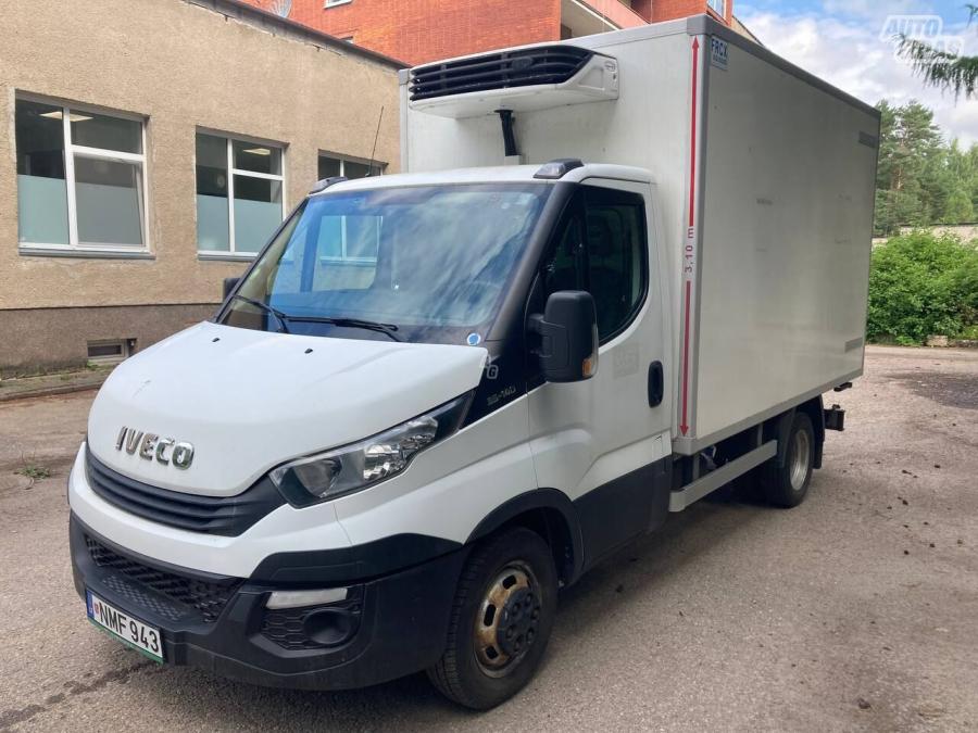 White Iveco Daily 2019 in Jonava, with an engine capacity of 2.30 L and mileage of 285 thousand km for 17000 €, photo 3 on AUTOMOTO.COM.LV