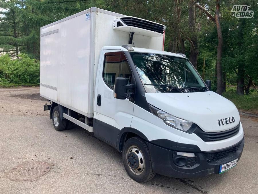 White Iveco Daily 2019 in Jonava, with an engine capacity of 2.30 L and mileage of 285 thousand km for 17000 €, photo 7 on AUTOMOTO.COM.LV