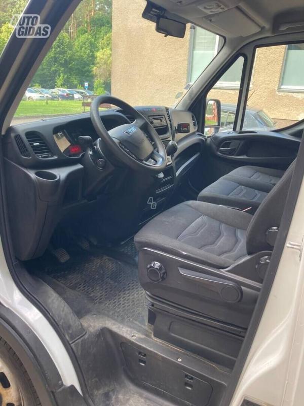 White Iveco Daily 2019 in Jonava, with an engine capacity of 2.30 L and mileage of 285 thousand km for 17000 €, photo 7 on AUTOMOTO.COM.LV
