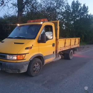 Dzeltens Iveco Daily 2003 Viļņa, ar dzinēja tilpumu 2.80 L un nobraukumu 238 tūkst. km par 6500 €, foto 4 vietnē AUTOMOTO.COM.LV