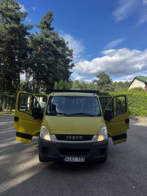 Dzeltens Iveco Daily 2010 Varėna, ar dzinēja tilpumu 3.00 L un nobraukumu 159 tūkst. km par 9200 €, foto  vietnē AUTOMOTO.COM.LV