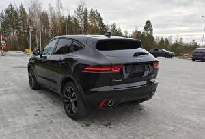 Black Jaguar E-Pace 2018 in Kaunas, with an engine capacity of 2.00 L and mileage of 161 thousand km for 14500 €, photo 4 on AUTOMOTO.COM.LV