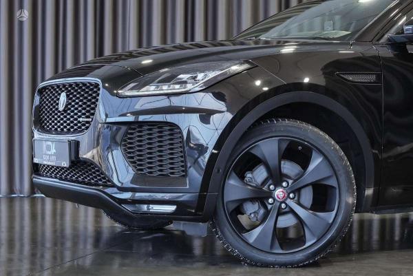 Melns Jaguar E-Pace 2018 Marijampole, ar dzinēja tilpumu 2.00 L un nobraukumu 162 tūkst. km par 14250 €, foto 6 vietnē AUTOMOTO.COM.LV
