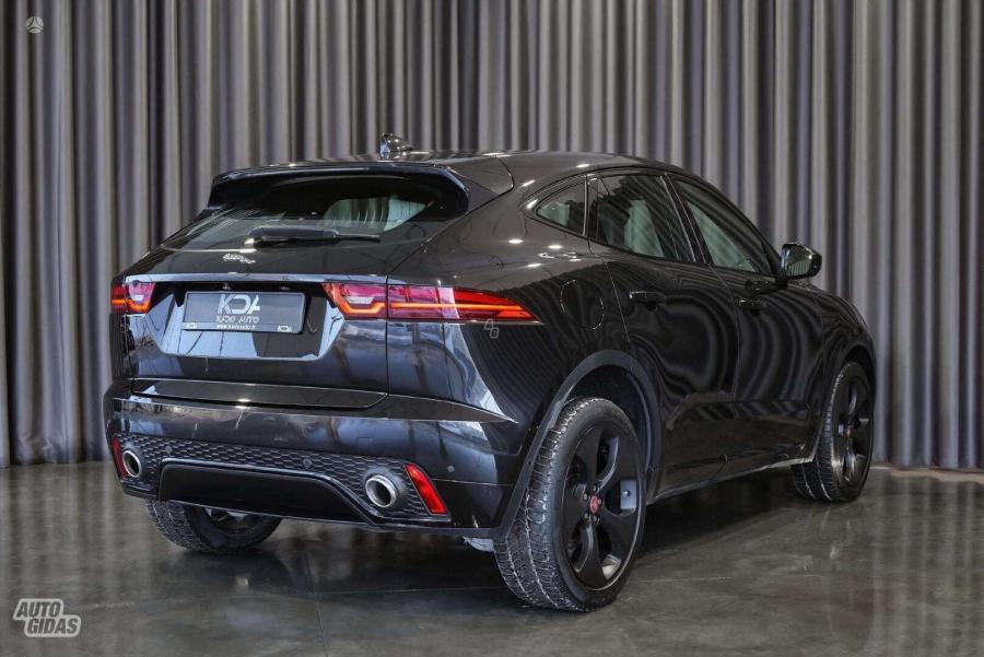 Black Jaguar E-Pace 2018 in Marijampole, with an engine capacity of 2.00 L and mileage of 162 thousand km for 14250 €, photo 11 on AUTOMOTO.COM.LV
