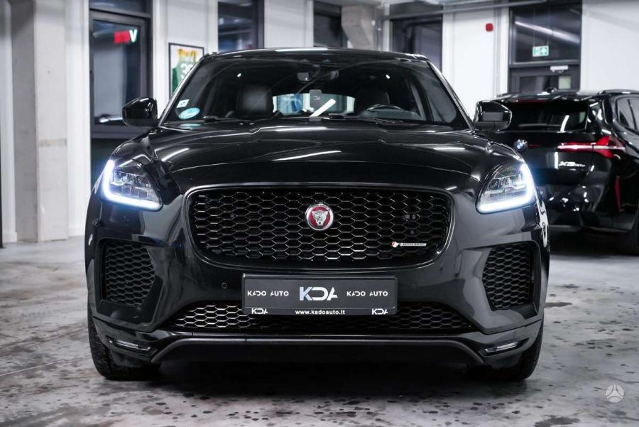 Melns Jaguar E-Pace 2018 Kauņa, ar dzinēja tilpumu 2.00 L un nobraukumu 162 tūkst. km par 14250 €, foto 3 vietnē AUTOMOTO.COM.LV