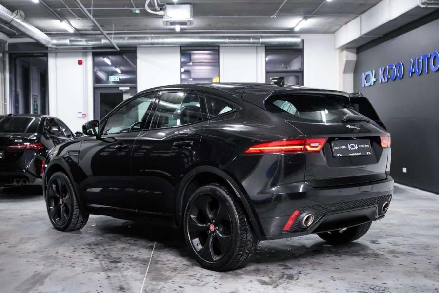 Melns Jaguar E-Pace 2018 Kauņa, ar dzinēja tilpumu 2.00 L un nobraukumu 162 tūkst. km par 14250 €, foto 7 vietnē AUTOMOTO.COM.LV