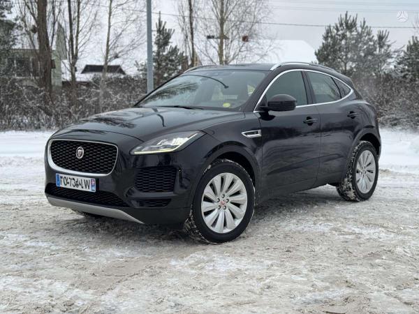 Черный Ягуар E-Pace 2018 в Таураге, объемом двигателя 2.00 л и пробегом 163 тыс. км за 14800 €, фото 2 на AUTOMOTO.COM.LV