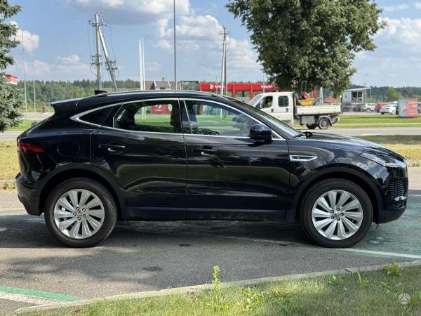 Black Jaguar E-Pace 2018 in Taurage, with an engine capacity of 2.00 L and mileage of 163 thousand km for 12800 €, photo 4 on AUTOMOTO.COM.LV