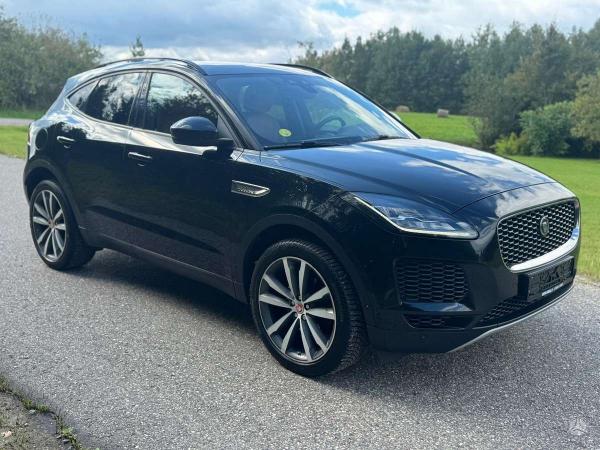 Jaguar E-Pace 2018 Utena vietnē Melns Jaguar E-Pace 2018 Utena, ar dzinēja tilpumu 2.00 L un nobraukumu 153 tūkst. km par 11500 €, foto 5 vietnē AUTOMOTO.COM.LV