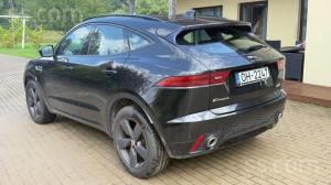 Melns Jaguar E-Pace 2018 Rīga, ar dzinēja tilpumu 2.00 L un nobraukumu 117 tūkst. km par 10000 €, foto 4 vietnē AUTOMOTO.COM.LV