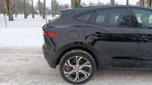 Melns Jaguar E-Pace 2019 Tauragė, ar dzinēja tilpumu 2.00 L un nobraukumu 130 tūkst. km par 15500 €, foto 12 vietnē AUTOMOTO.COM.LV