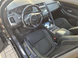 Black Jaguar E-Pace 2019 in Ukmerge, with an engine capacity of 2.00 L and mileage of 167 thousand km for 8950 €, photo 13 on AUTOMOTO.COM.LV