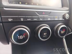 Black Jaguar E-Pace 2019 in Riga, with an engine capacity of 2.00 L and mileage of 209 thousand km for 9900 €, photo 11 on AUTOMOTO.COM.LV