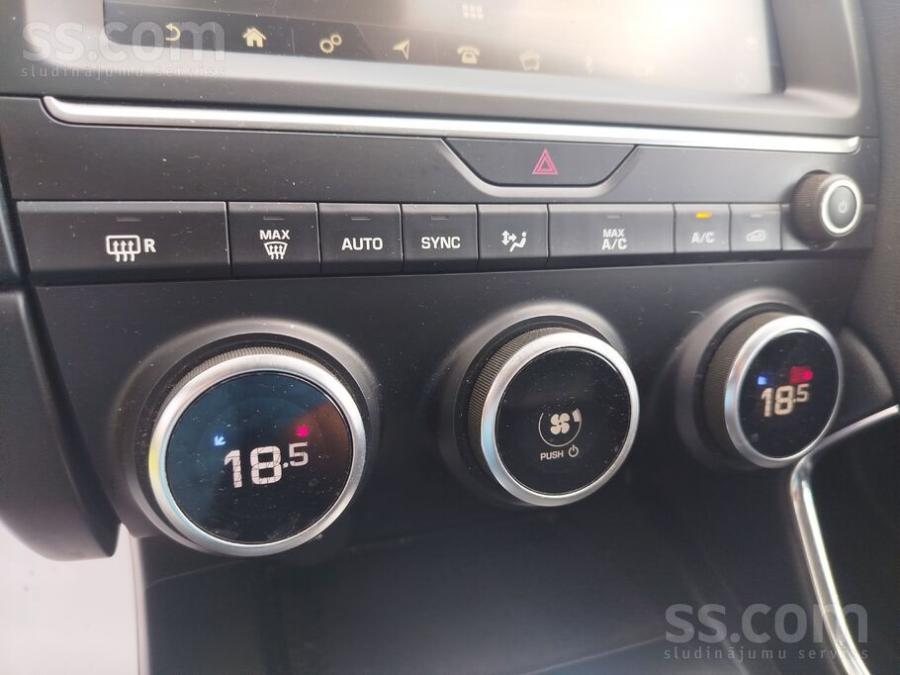 Black Jaguar E-Pace 2019 in Riga, with an engine capacity of 2.00 L and mileage of 209 thousand km for 9900 €, photo 11 on AUTOMOTO.COM.LV