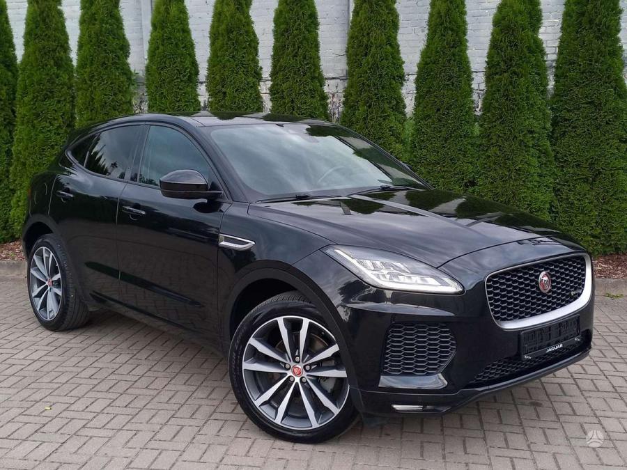 Черный Ягуар E-Pace 2019 в Шяуляй, объемом двигателя 2.00 л и пробегом 167 тыс. км за 12950 €, фото 1 на AUTOMOTO.COM.LV