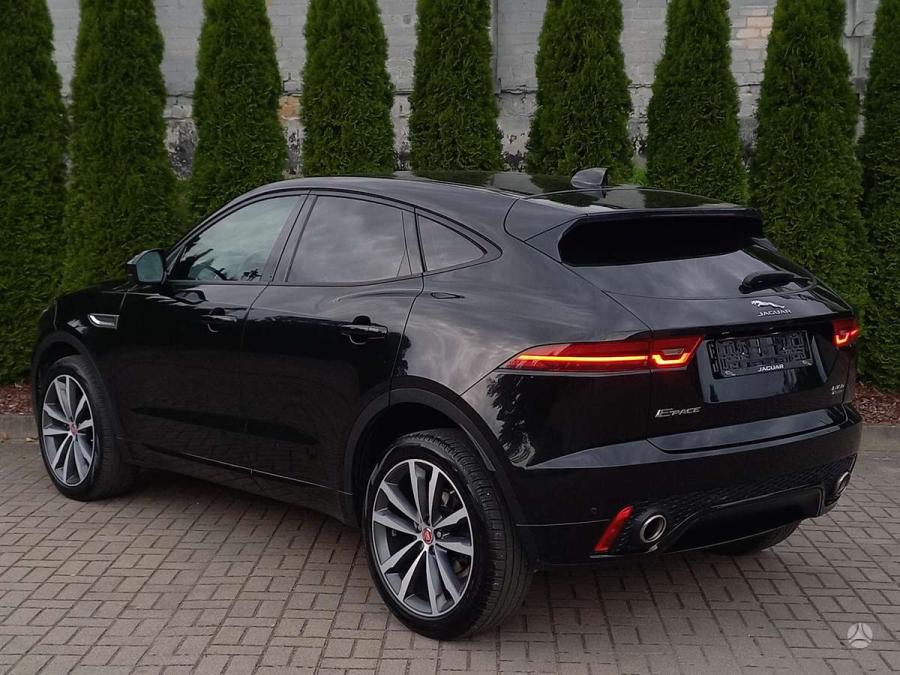 Черный Ягуар E-Pace 2019 в Шяуляй, объемом двигателя 2.00 л и пробегом 167 тыс. км за 12950 €, фото 6 на AUTOMOTO.COM.LV