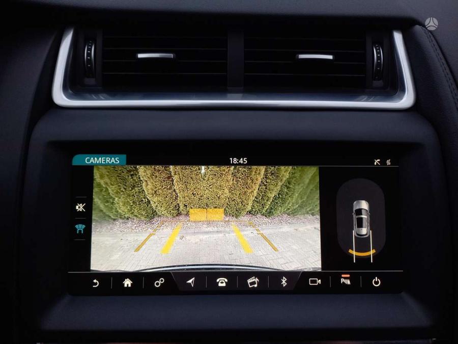 Черный Ягуар E-Pace 2019 в Шяуляй, объемом двигателя 2.00 л и пробегом 167 тыс. км за 12950 €, фото 18 на AUTOMOTO.COM.LV