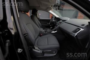 Black Jaguar E-Pace 2019 in Jelgava, with an engine capacity of 2.00 L and mileage of 193 thousand km for 13750 €, photo 12 on AUTOMOTO.COM.LV