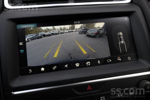 Black Jaguar E-Pace 2019 in Jelgava, with an engine capacity of 2.00 L and mileage of 193 thousand km for 13750 €, photo 18 on AUTOMOTO.COM.LV
