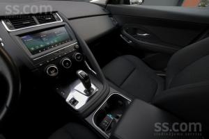 Black Jaguar E-Pace 2019 in Jelgava, with an engine capacity of 2.00 L and mileage of 193 thousand km for 13750 €, photo 22 on AUTOMOTO.COM.LV
