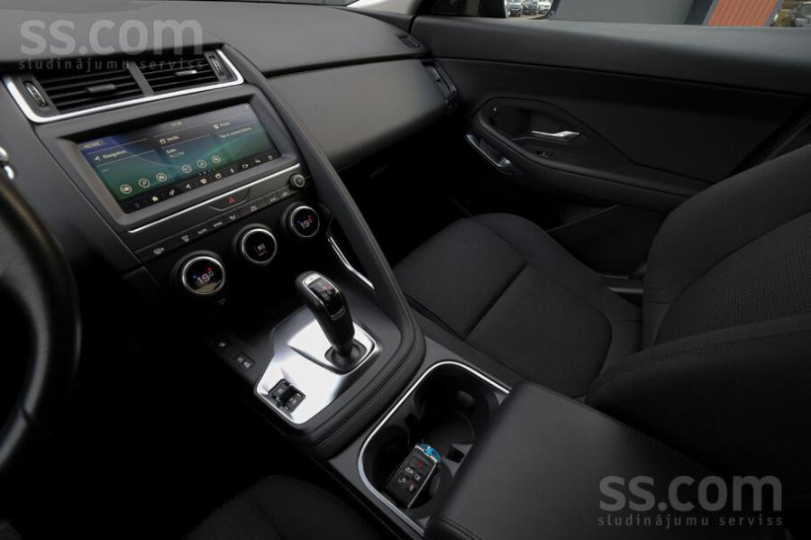 Black Jaguar E-Pace 2019 in Jelgava, with an engine capacity of 2.00 L and mileage of 193 thousand km for 13750 €, photo 22 on AUTOMOTO.COM.LV