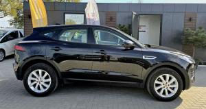 Black Jaguar E-Pace 2019 in Taurage, with an engine capacity of 2.00 L and mileage of 54 thousand km for 13400 €, photo 7 on AUTOMOTO.COM.LV