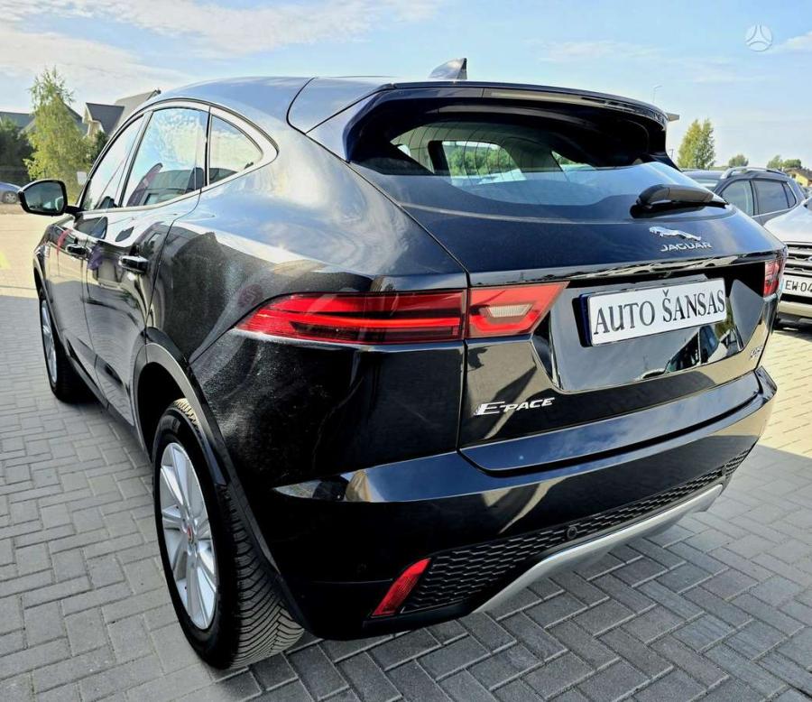 Black Jaguar E-Pace 2019 in Taurage, with an engine capacity of 2.00 L and mileage of 54 thousand km for 13400 €, photo 14 on AUTOMOTO.COM.LV