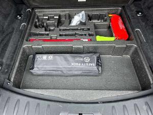 Melns Jaguar E-Pace 2020 Tauragė, ar dzinēja tilpumu 2.00 L un nobraukumu 160 tūkst. km par 13800 €, foto 17 vietnē AUTOMOTO.COM.LV