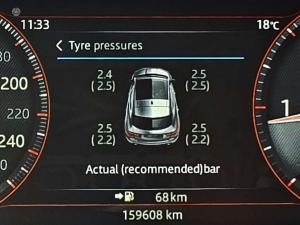 Melns Jaguar E-Pace 2020 Tauragė, ar dzinēja tilpumu 2.00 L un nobraukumu 160 tūkst. km par 13800 €, foto 32 vietnē AUTOMOTO.COM.LV