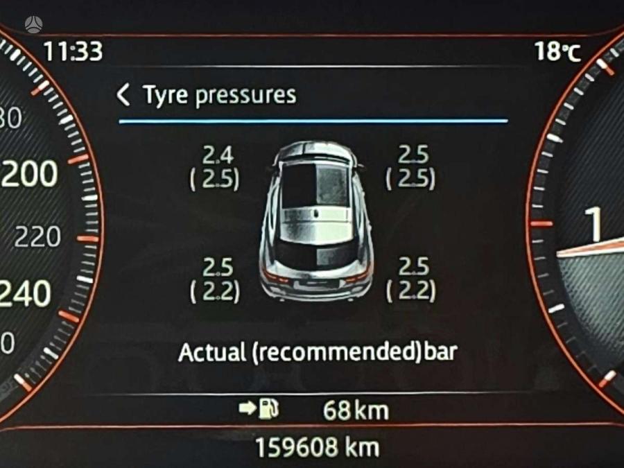 Melns Jaguar E-Pace 2020 Tauragė, ar dzinēja tilpumu 2.00 L un nobraukumu 160 tūkst. km par 13800 €, foto 32 vietnē AUTOMOTO.COM.LV