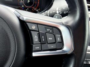Melns Jaguar E-Pace 2020 Tauragė, ar dzinēja tilpumu 2.00 L un nobraukumu 160 tūkst. km par 13800 €, foto 35 vietnē AUTOMOTO.COM.LV
