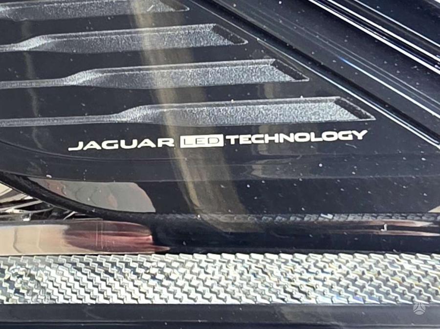 Melns Jaguar E-Pace 2020 Tauragė, ar dzinēja tilpumu 2.00 L un nobraukumu 160 tūkst. km par 13800 €, foto 54 vietnē AUTOMOTO.COM.LV