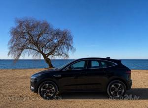 Черный Ягуар E-Pace 2021 в Таллин, объемом двигателя 2.00 л и пробегом 79 тыс. км за 31900 €, фото  на AUTOMOTO.COM.LV