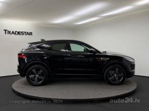 Melns Jaguar E-Pace 2019 Pērnava, ar dzinēja tilpumu 2.00 L un nobraukumu 155 tūkst. km par 19990 €, foto 5 vietnē AUTOMOTO.COM.LV