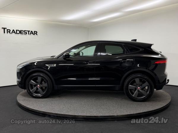Melns Jaguar E-Pace 2019 Pērnava, ar dzinēja tilpumu 2.00 L un nobraukumu 155 tūkst. km par 19990 €, foto 8 vietnē AUTOMOTO.COM.LV