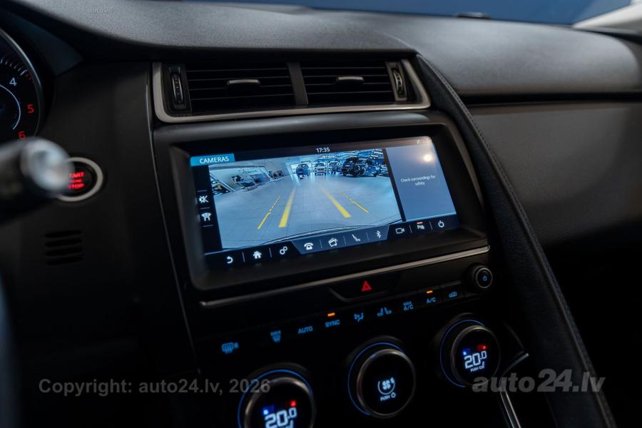 Melns Jaguar E-Pace 2019 Tallina, ar dzinēja tilpumu 2.00 L un nobraukumu 133 tūkst. km par 16990 €, foto 13 vietnē AUTOMOTO.COM.LV