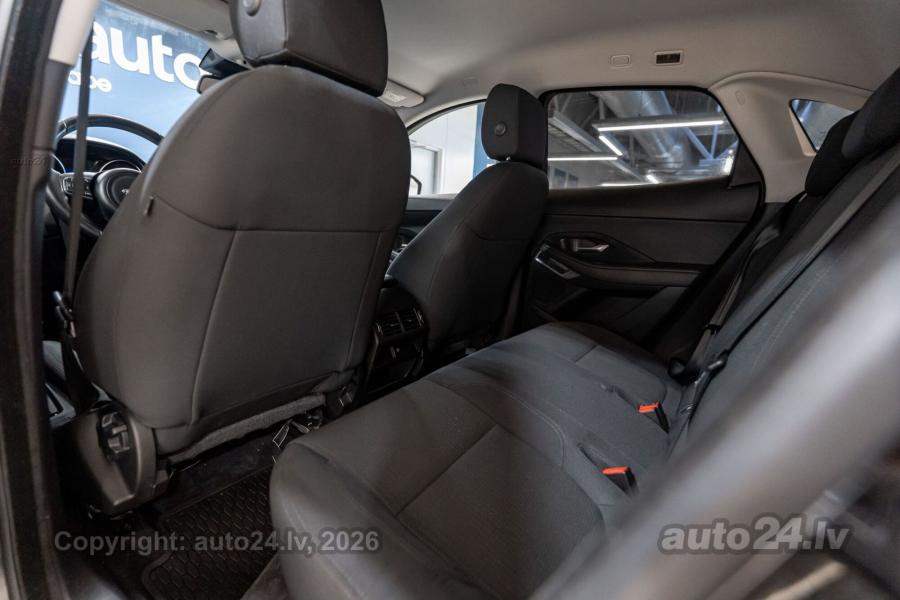 Melns Jaguar E-Pace 2019 Tallina, ar dzinēja tilpumu 2.00 L un nobraukumu 133 tūkst. km par 16990 €, foto 18 vietnē AUTOMOTO.COM.LV