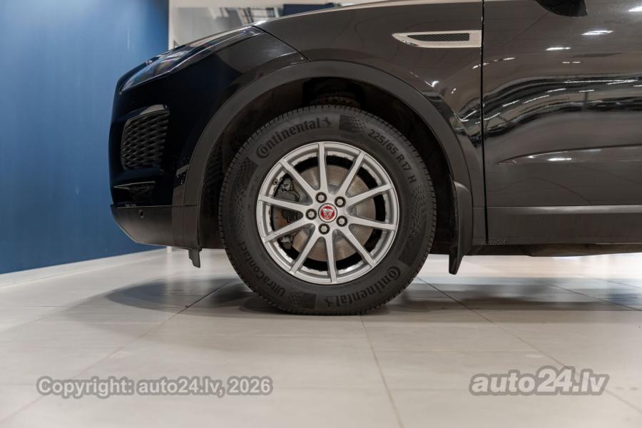 Melns Jaguar E-Pace 2019 Tallina, ar dzinēja tilpumu 2.00 L un nobraukumu 133 tūkst. km par 16990 €, foto 20 vietnē AUTOMOTO.COM.LV