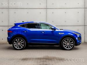 Синий Ягуар E-Pace 2018 в Рига, объемом двигателя 2.00 л и пробегом 105 тыс. км за 14900 €, фото 5 на AUTOMOTO.COM.LV