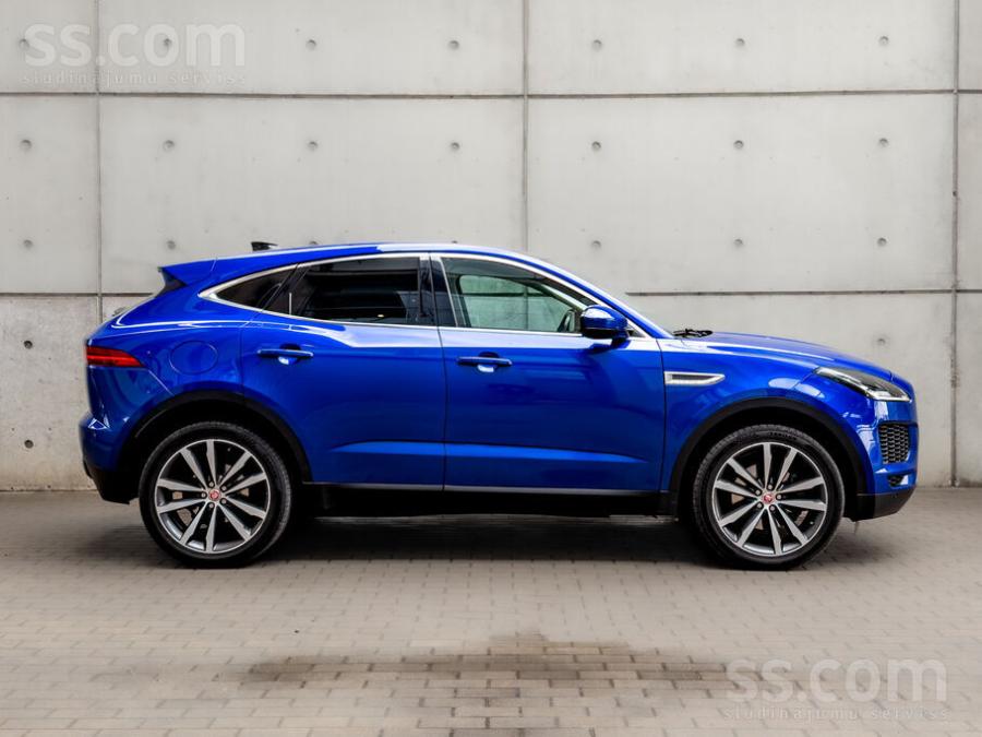 Синий Ягуар E-Pace 2018 в Рига, объемом двигателя 2.00 л и пробегом 105 тыс. км за 14900 €, фото 5 на AUTOMOTO.COM.LV