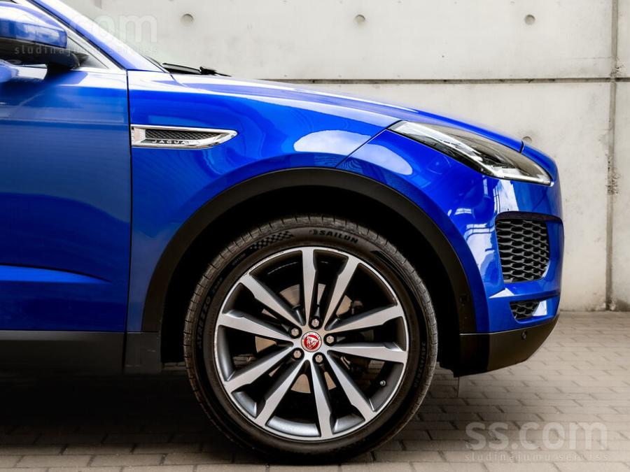 Синий Ягуар E-Pace 2018 в Рига, объемом двигателя 2.00 л и пробегом 105 тыс. км за 14900 €, фото 6 на AUTOMOTO.COM.LV