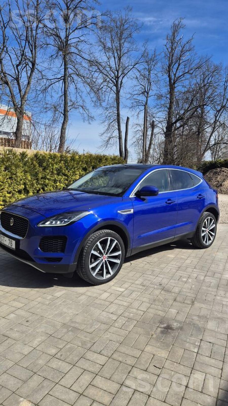 Blue Jaguar E-Pace 2018 in Riga, with an engine capacity of 2.00 L and mileage of 104 thousand km for 18500 €, photo 4 on AUTOMOTO.COM.LV