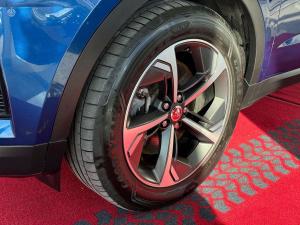 Blue Jaguar E-Pace 2022 in Siauliai, with an engine capacity of 2.00 L and mileage of 81 thousand km for 28900 €, photo 33 on AUTOMOTO.COM.LV
