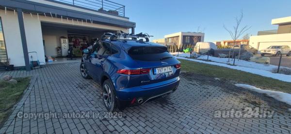 Blue Jaguar E-Pace 2023 in Tallinn, with an engine capacity of 2.00 L and mileage of 47 thousand km for 39700 €, photo 3 on AUTOMOTO.COM.LV