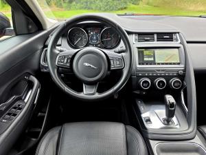 Jaguar E-Pace 2018 in Taurage, with an engine capacity of 2.00 L and mileage of 139 thousand km for 12900 €, photo 11 on AUTOMOTO.COM.LV