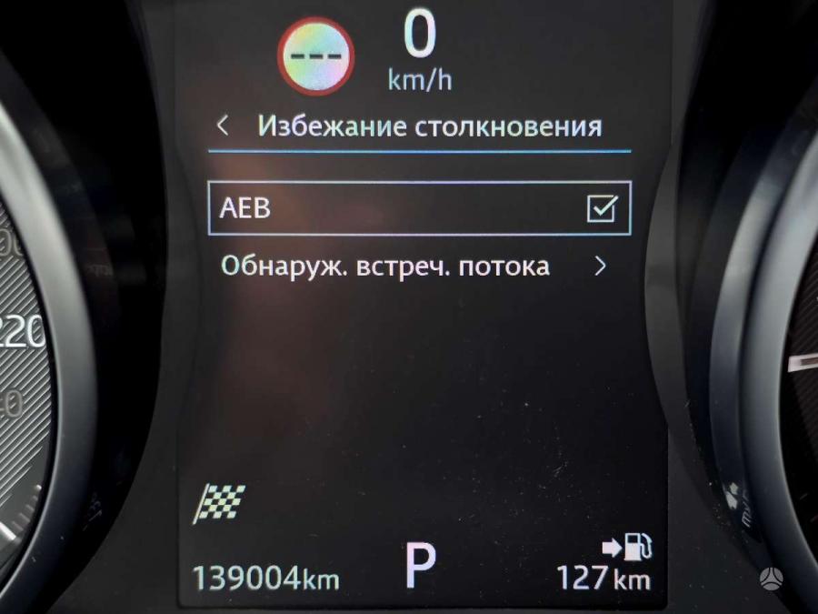 Jaguar E-Pace 2018 in Taurage, with an engine capacity of 2.00 L and mileage of 139 thousand km for 12900 €, photo 25 on AUTOMOTO.COM.LV