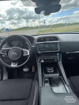 Ягуар E-Pace 2019 в Паневежис, объемом двигателя 3.00 л и пробегом 96 тыс. км за 18700 €, фото 11 на AUTOMOTO.COM.LV
