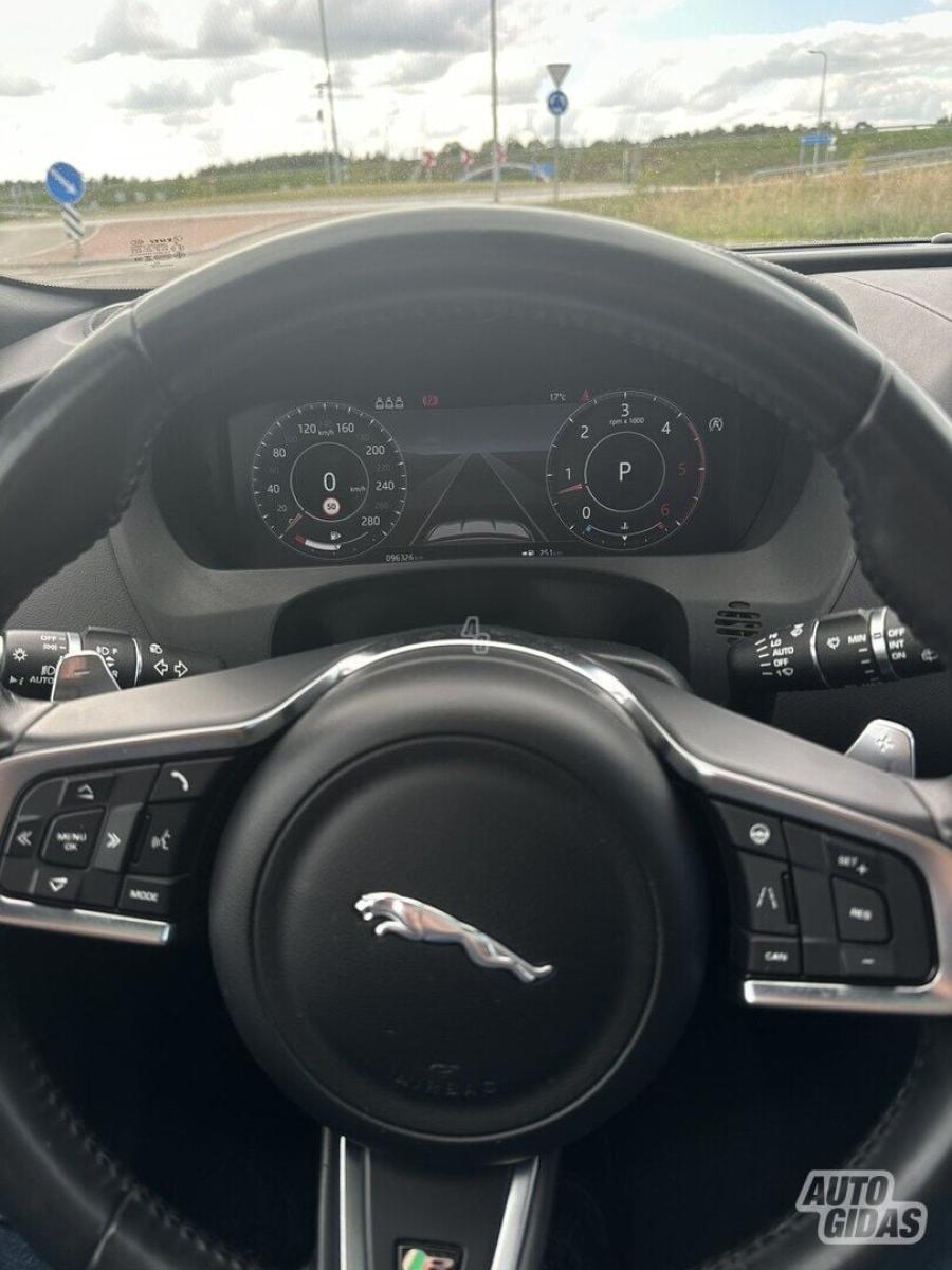 Ягуар E-Pace 2019 в Паневежис, объемом двигателя 3.00 л и пробегом 96 тыс. км за 18700 €, фото 12 на AUTOMOTO.COM.LV