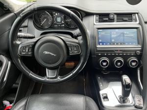 Серый Ягуар E-Pace 2018 в Рига, объемом двигателя 2.00 л и пробегом 173 тыс. км за 14590 €, фото 11 на AUTOMOTO.COM.LV